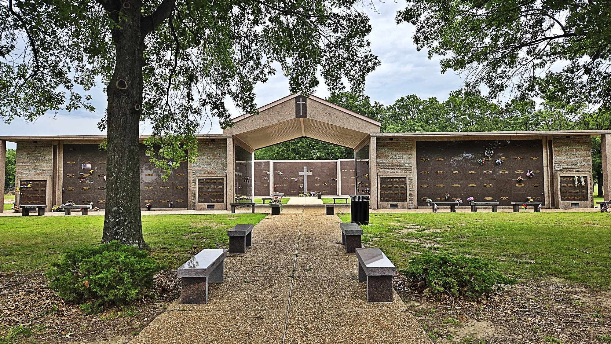 Cemetery – Ozark Memorial Park Cemetery and Crematory